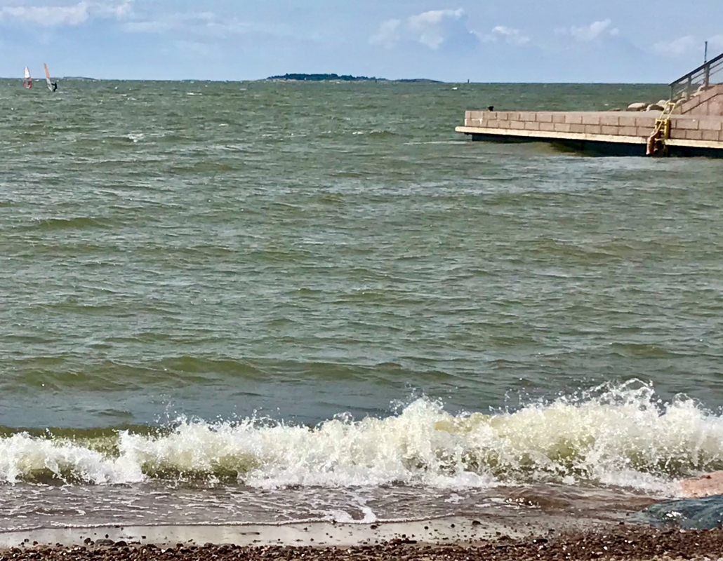 Kun aallot olivat viedä mukanaan - Tuija Niskanen